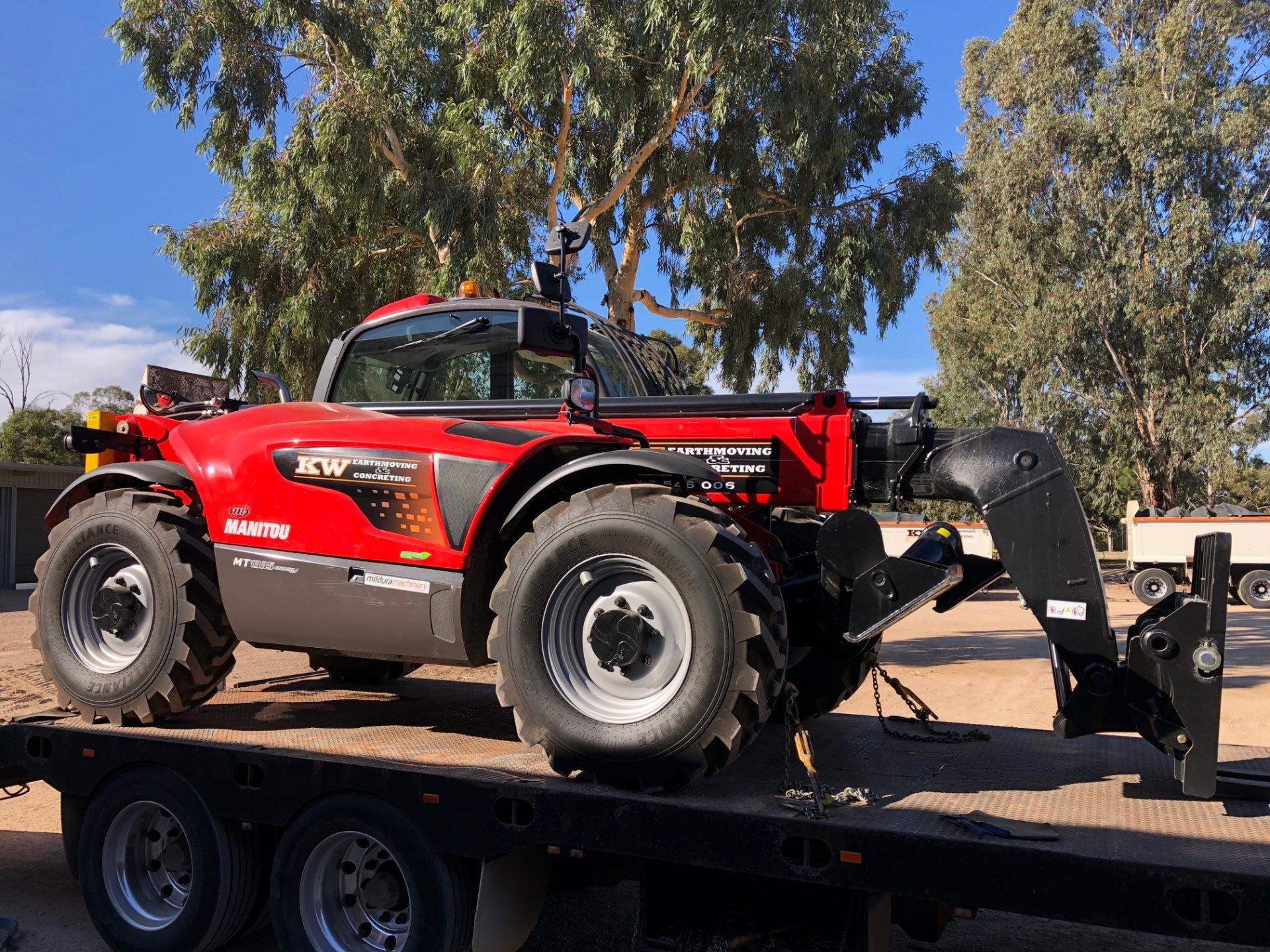 Manitou Telehandler | KW Earthmoving & Concreting