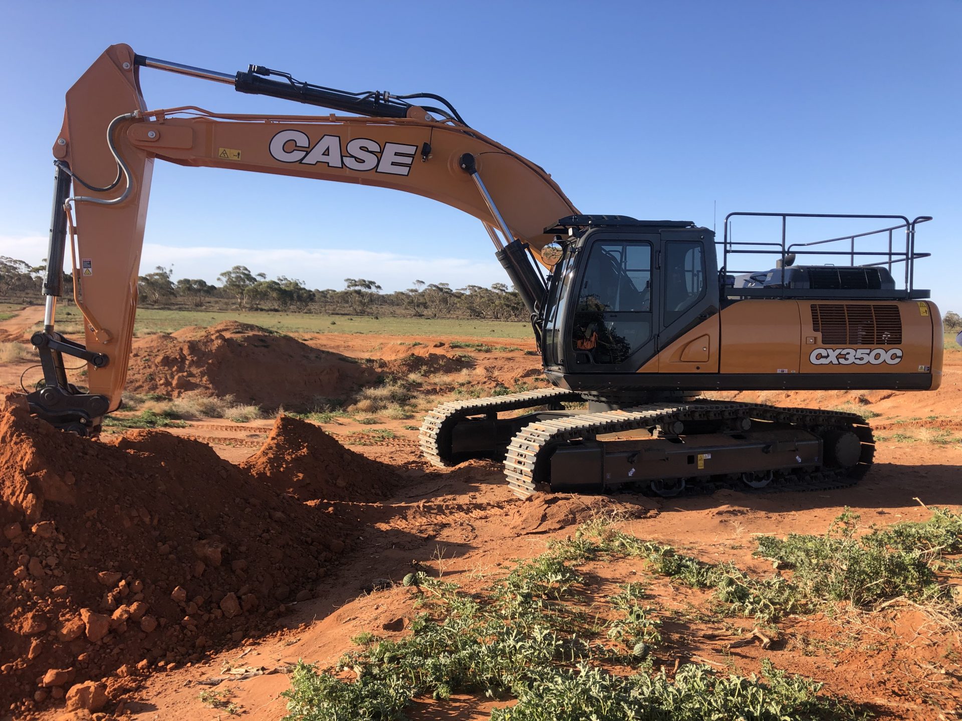 35t Excavator | KW Earthmoving & Concreting