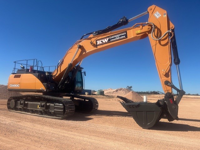 49t Excavator | KW Earthmoving & Concreting